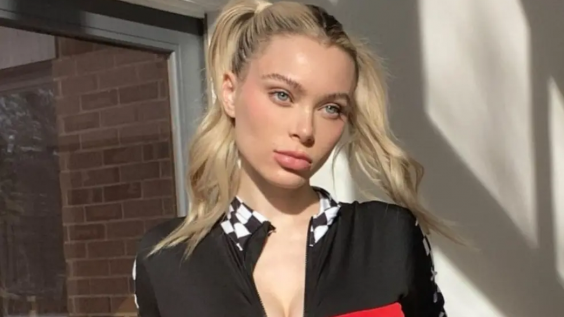 Con lencería, corset y pezoneras de corazón, Lana Rhoades compartió una ...